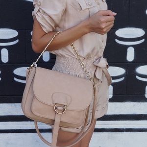 Pink Haley | Bags | Cross Body Hand Bag With Golden Chain | Poshmark